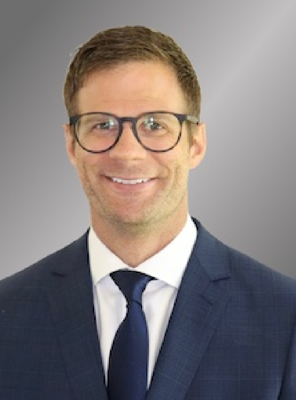 Meet Clayton Hamrick, DMD, MD | MOSAIC